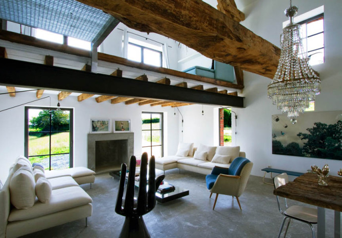 Rustic Barn Home Design Trend on the Rise