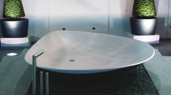 Relax in Style With These Freestanding Tubs