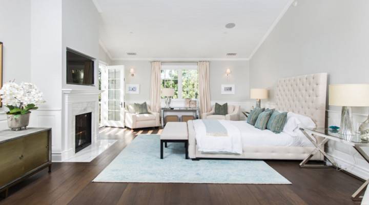 Michael Strahan’s $17M Home with Prohibition-Style Drinking Lounge