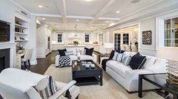 Michael Strahan’s $17M Home with Prohibition-Style Drinking Lounge