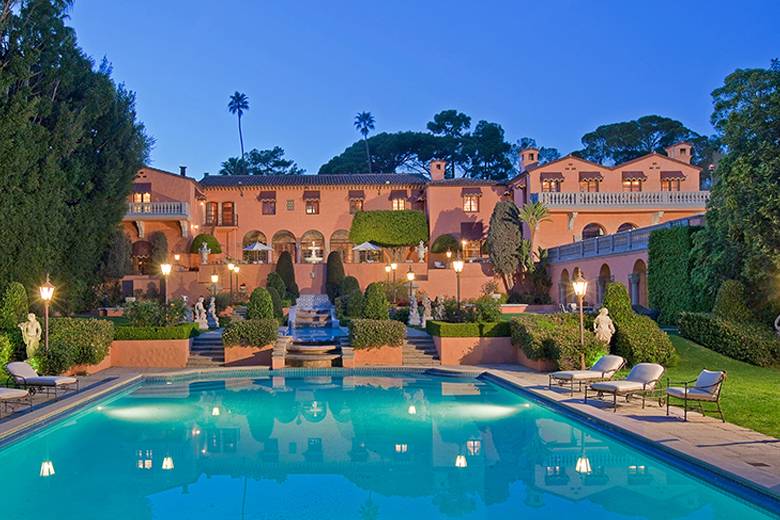 5 Over-the-Top Celebrity Pools for Lounging in Luxury - Haute Residence ...