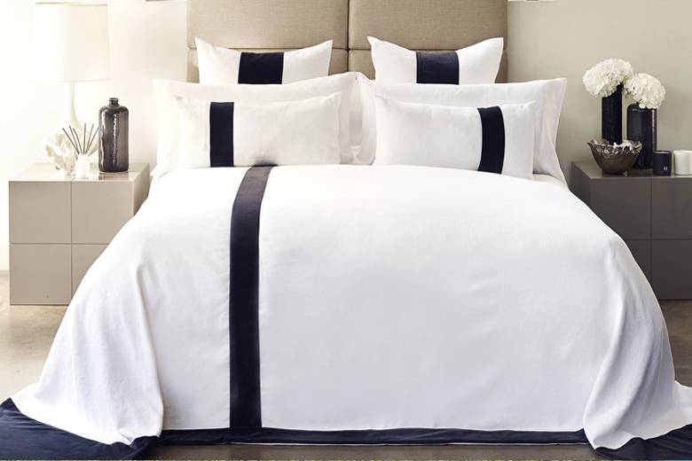 Kelly Hoppen Designs for Royalty and the Stars, Opens Home Accessories ...