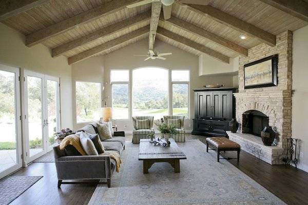 GOLF COURSE RESIDENCE