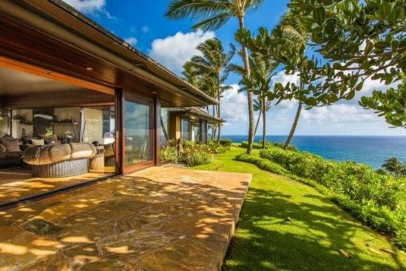 5 Luxurious Island Homes for Sale