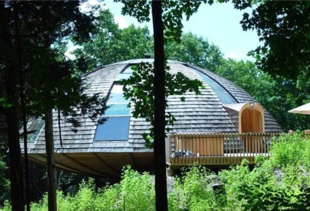 Remote B + B Hits Market as $950,000 Spinning House