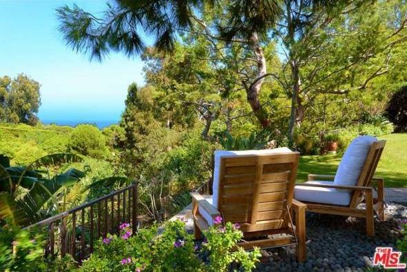 Celeb Couple Pink and Carey Hart List Malibu Home for $13.995 Million