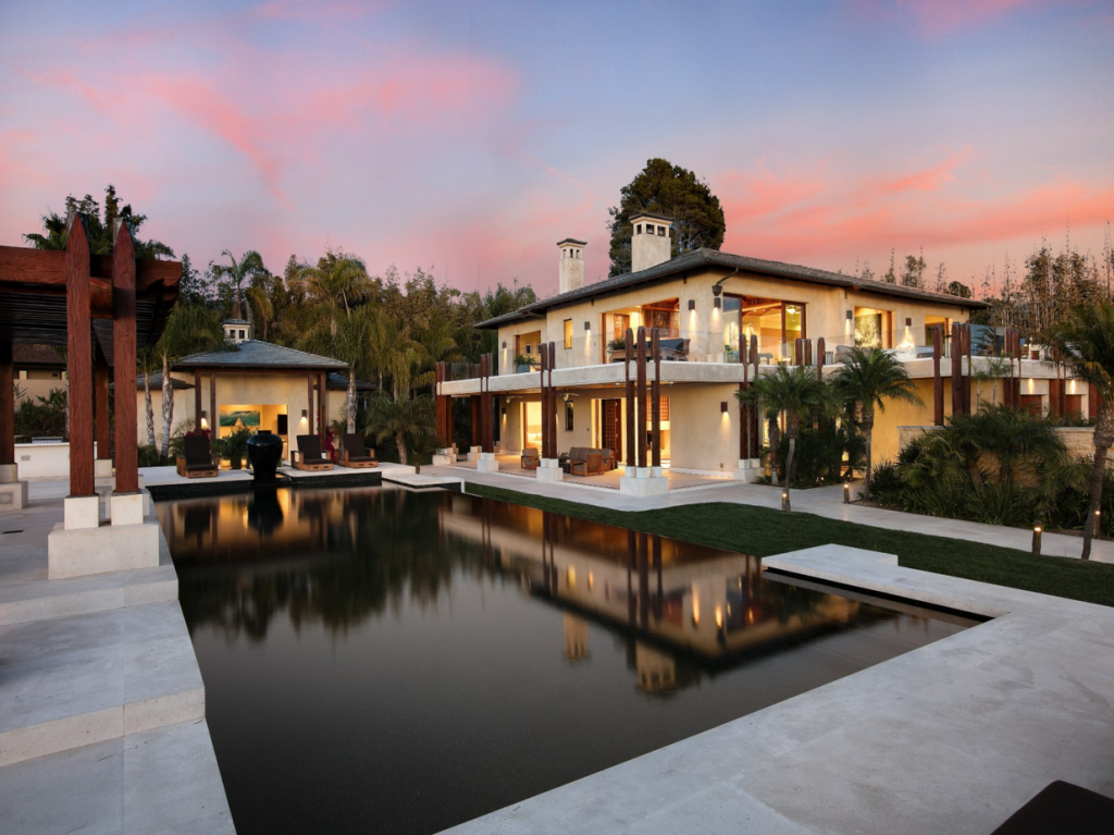 - Haute Residence by Haute Living