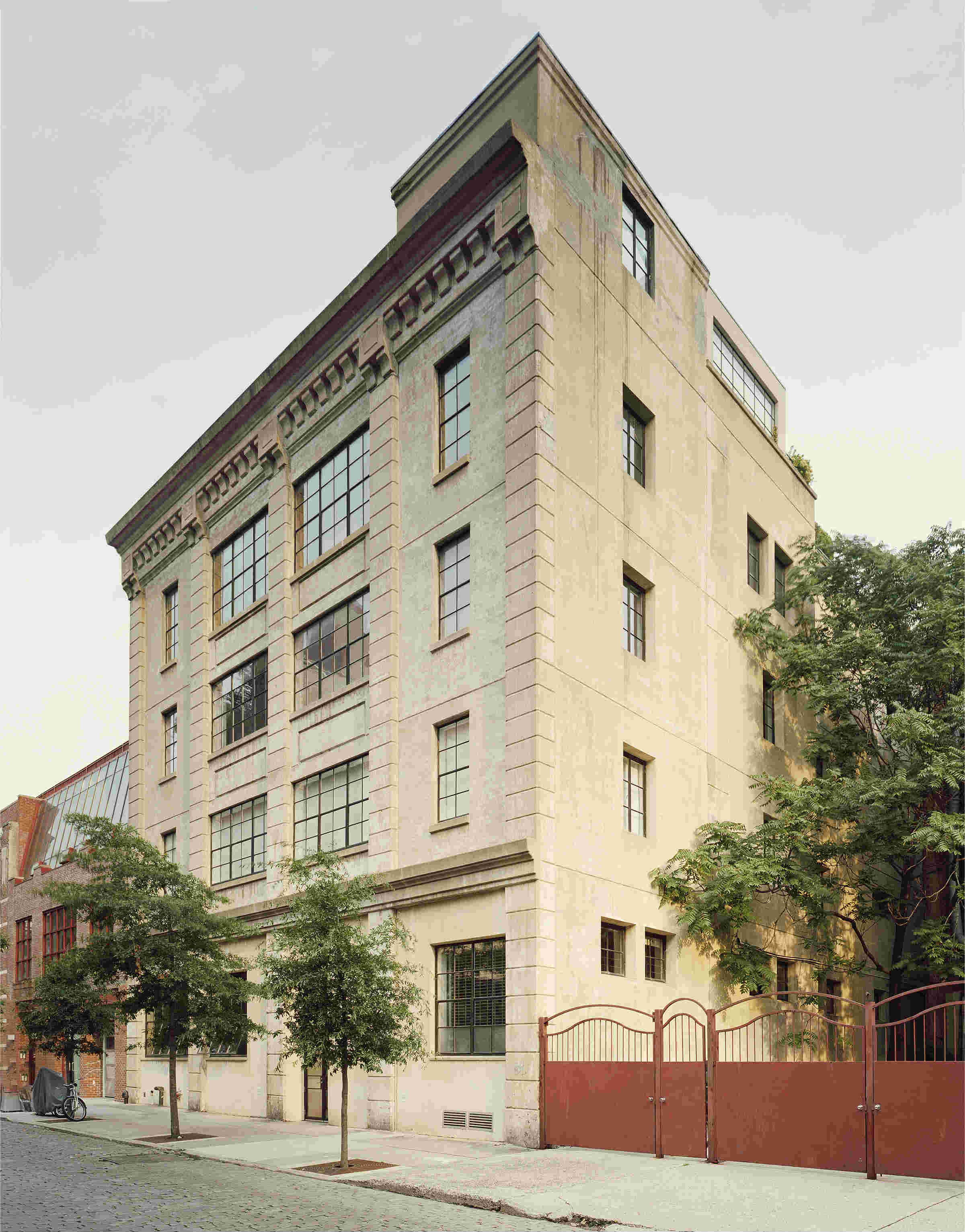 140 Perry Street - Haute Residence by Haute Living