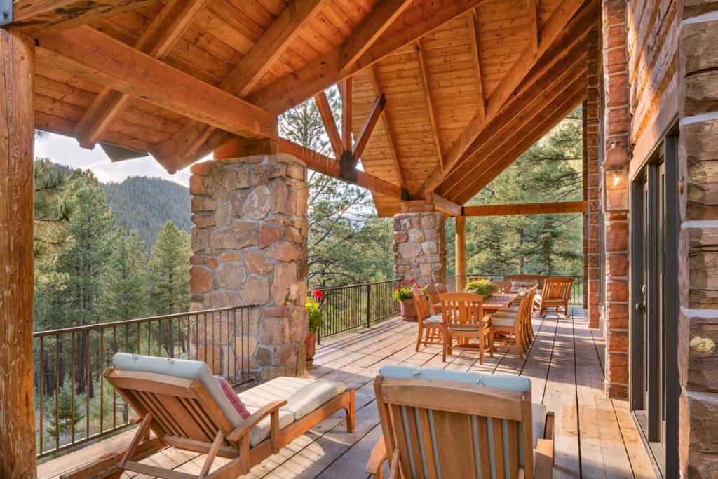 'Macho Canyon Ranch'