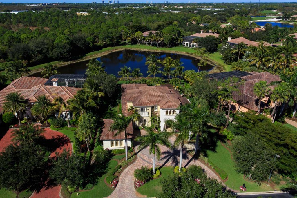Grand Lakefront Florida Estate