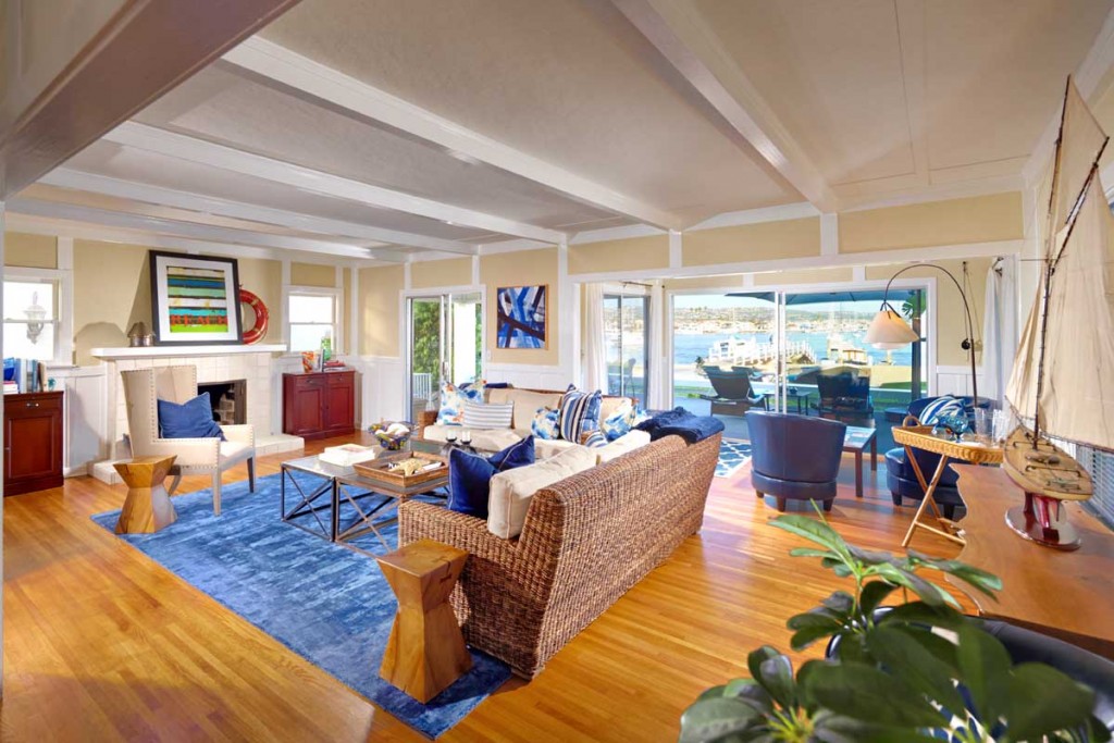 Classic Traditional-Style Bayfront House