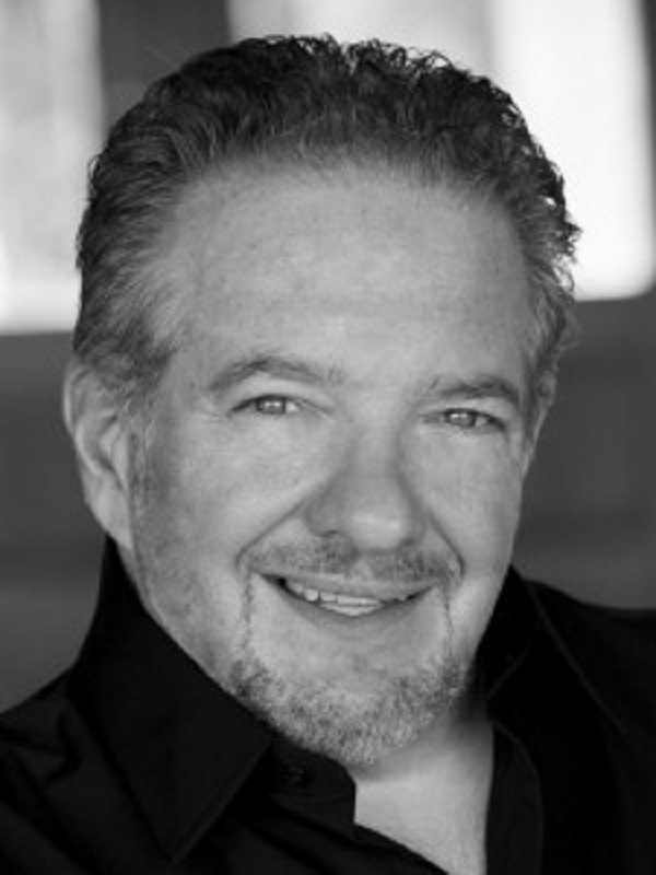 Daniel Matusiak: La Sirene Blurs The Lines Between Indoor And Out