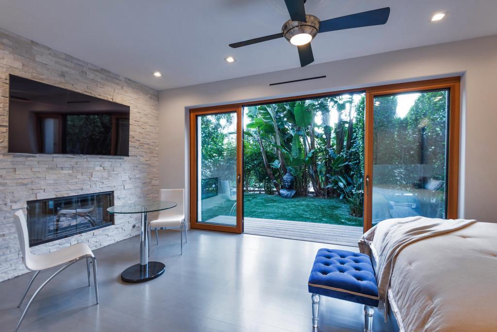 31851 W Sea Level Dr Malibu CA-large-029-19-Master Bedroom-1499x1000 ...