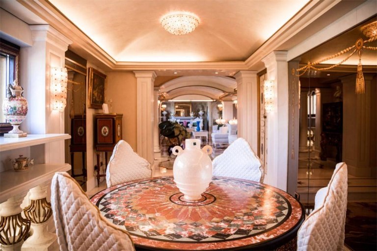 Italian Renaissance Homes That Boast Luxury - Haute Residence by Haute ...