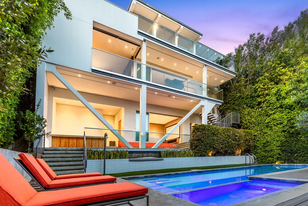 Glorious Sunset Strip Home