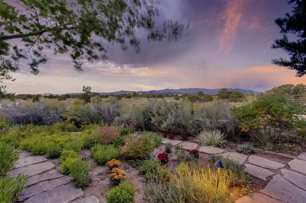 Elegant Santa Fe Estate