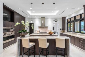 Cooking In These Luxury Kitchens Has Many Benefits