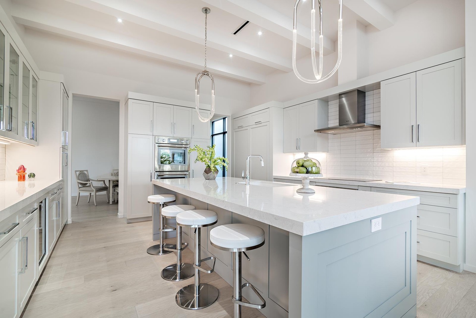 Luxurious, Modern Boca Raton Residence By Steven Solomon