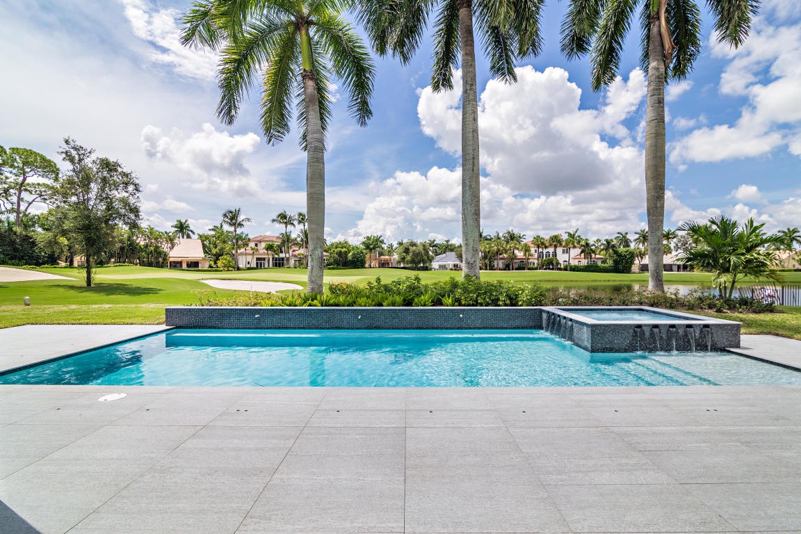 Luxurious, Modern Boca Raton Residence By Steven Solomon