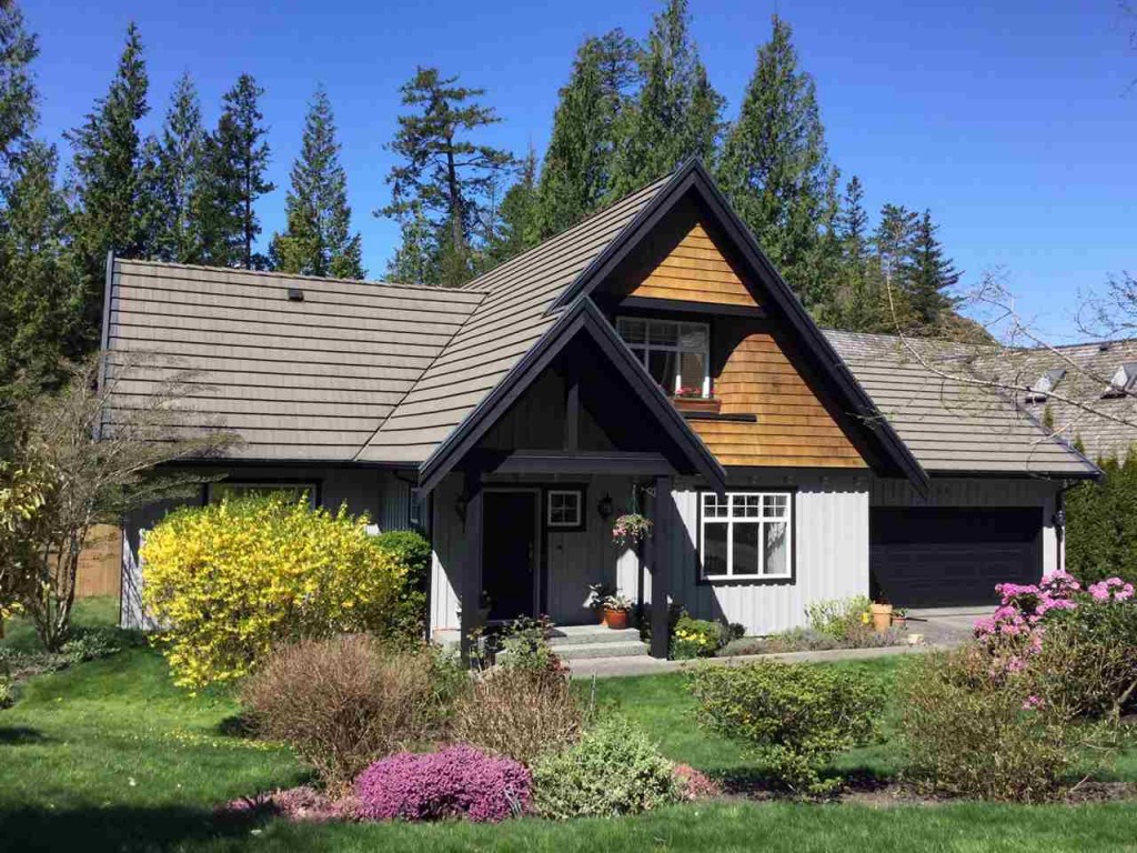 Clara Hartree Presents A Charming Home In Furry Creek