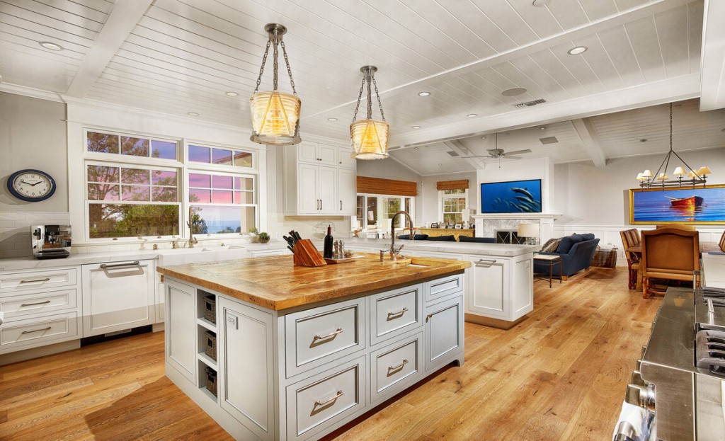 Brian Guiltinan Presents A Stunning Cape Cod Style Home In Del Mar ...