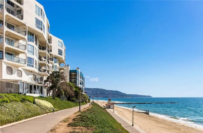 Cindy Shearin Presents A Unique Ocean View Unit In Redondo Beach ...