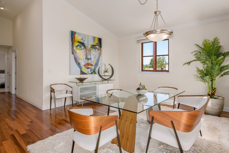 Susan Stark Presents A Stunning 2 Bedroom Penthouse In Los Angeles ...