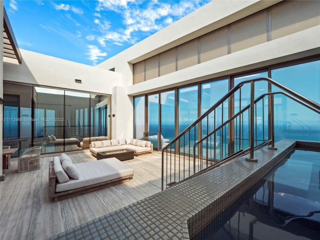 Daniel Tzinker Presents A One-Of-A-Kind Penthouse By Armani/Casa - Haute Residence by Haute Living