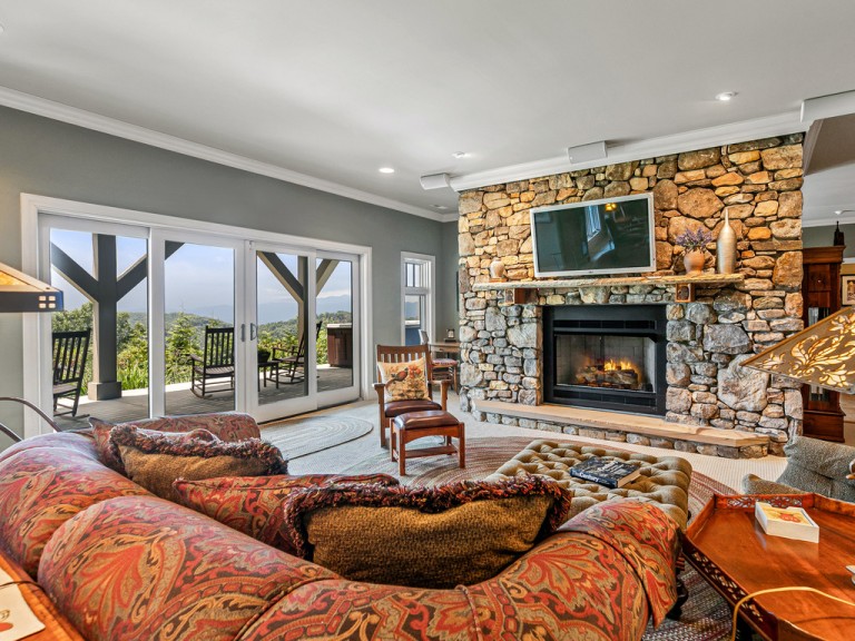 Laura Livaudais Presents An Incredible Blue Ridge Mountain View Estate ...