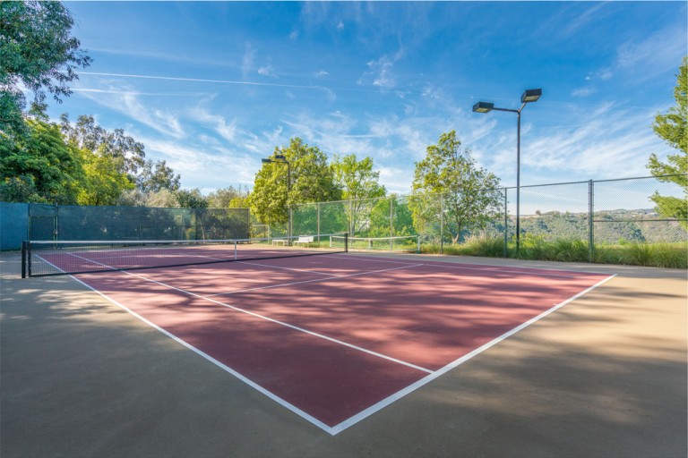 Joyce Rey Presents A Spectacular Estate In Beverly Hills - Haute ...