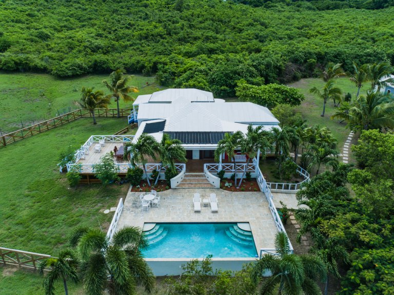 Amy Land-de Wilde Presents A Luxury Ranch in the Caribbean - Haute ...