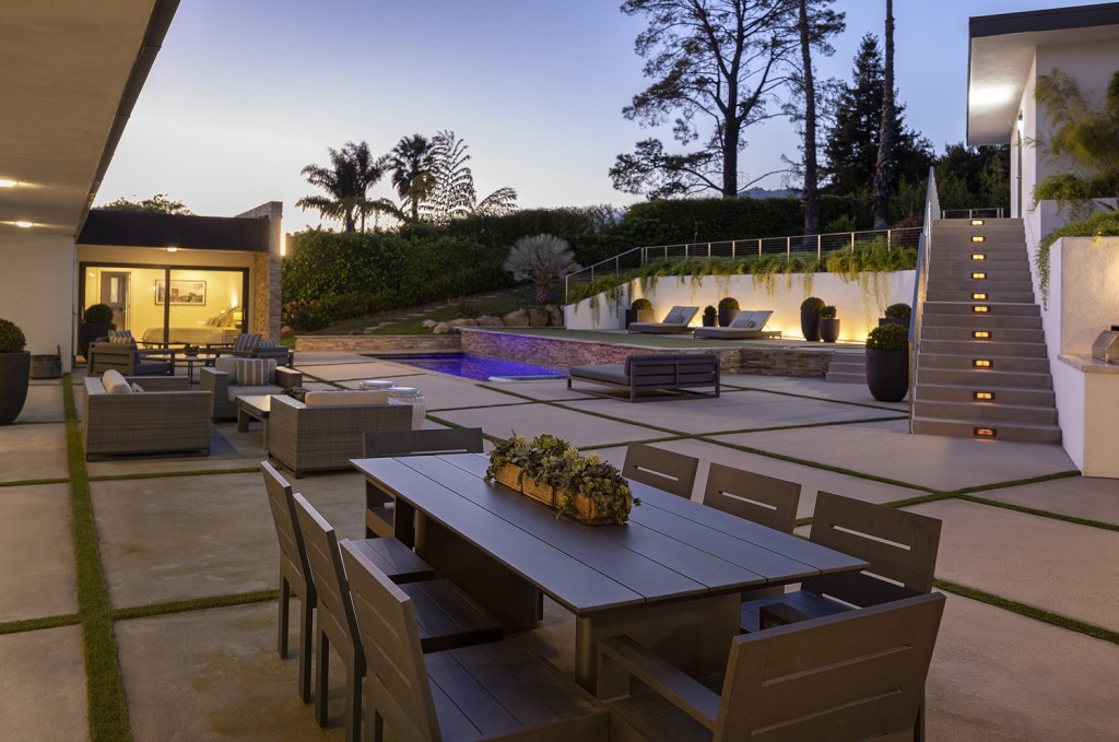 Riskin Partners Estate Group Presents An Incredible Ocean View Home In ...