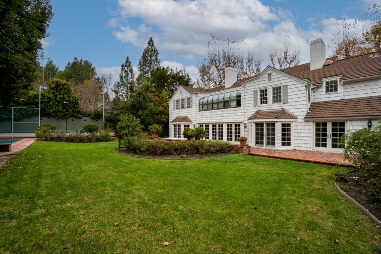 Ernie Carswell Presents An Extraordinary Development Opportunity In ...