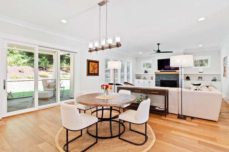 Gretchen Coley Presents A Luxurious English Cottage Style Home In ...