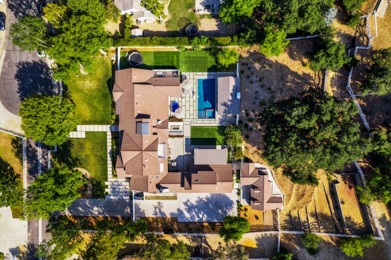 Frontgate Real Estate Presents An Exceptional Estate In Hidden Hills ...