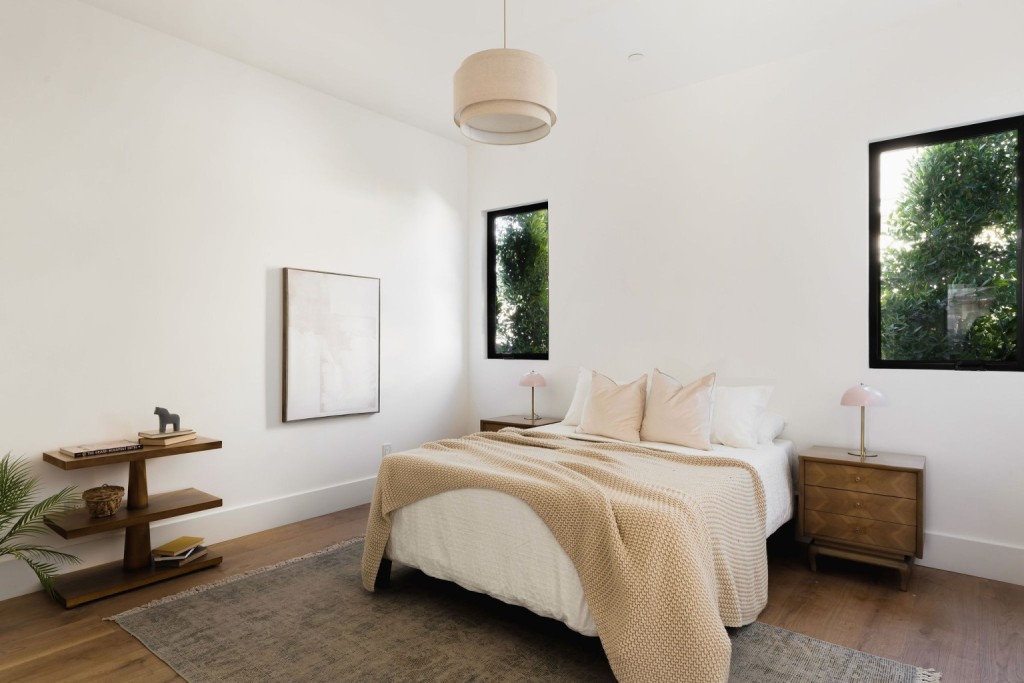 Courtney Poulos Presents An Impressive Spanish Home In Los Angeles ...