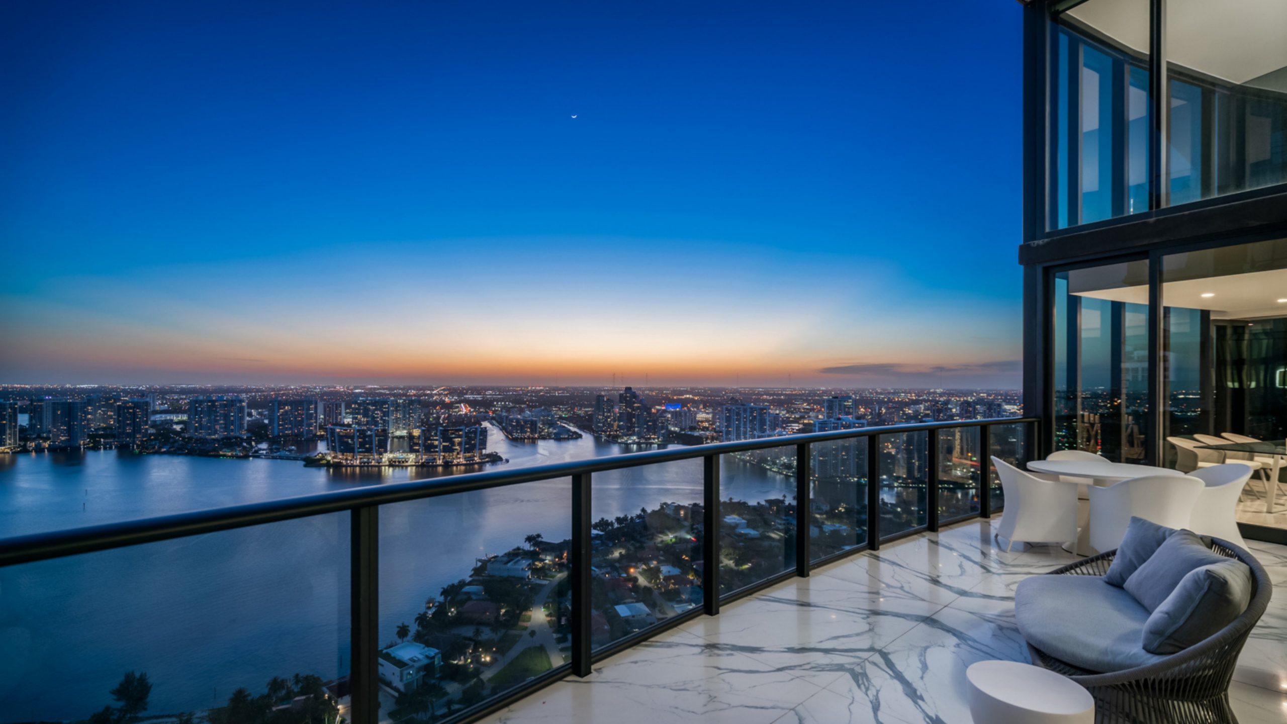 under_700kb_city_view_night - Haute Residence by Haute Living